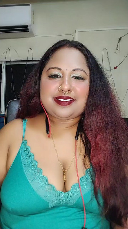 Chuby Aunty Hot Bra mp4 snapshot 06 12 279 — Postimages
