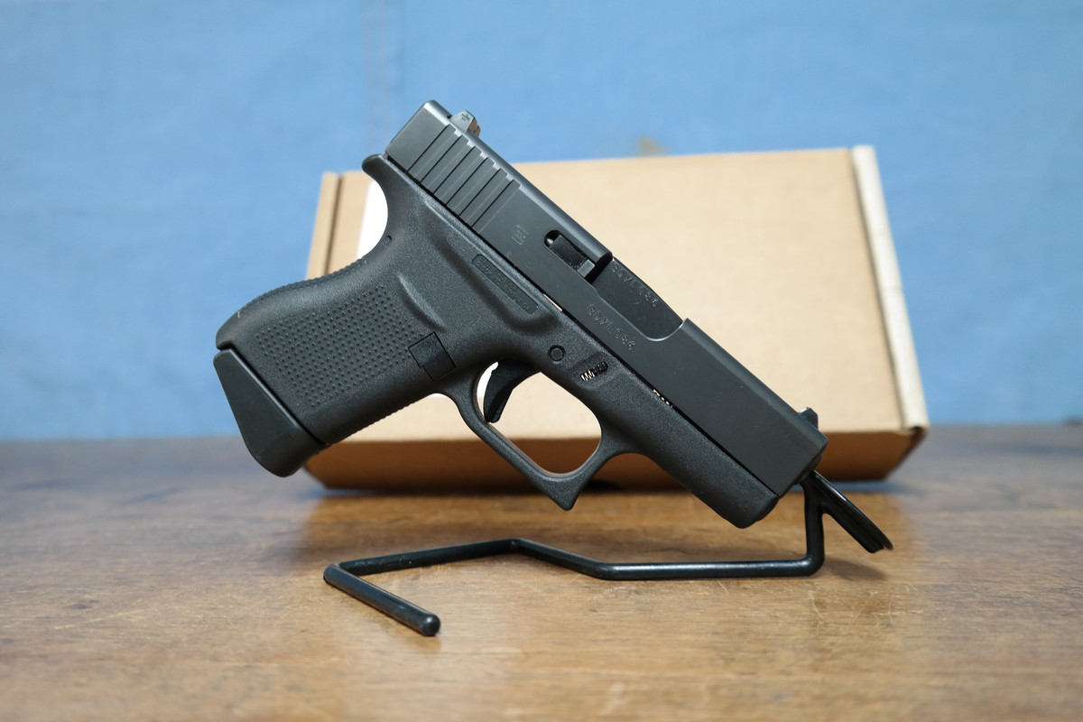 SAM 8824 — Postimages