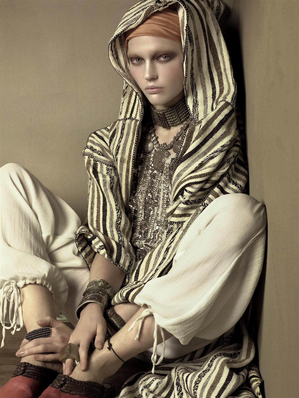 001 (4) — Postimages