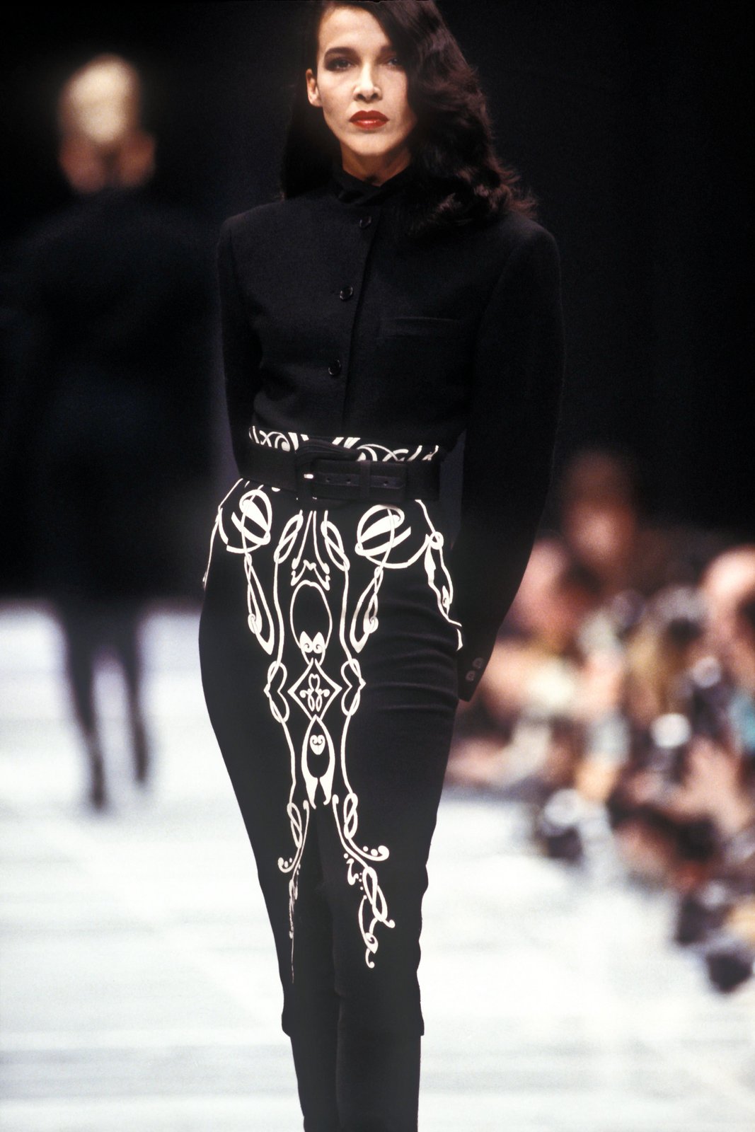 Fashion Classic: Gianni VERSACE Fall/Winter 1986 | The Internet's ...