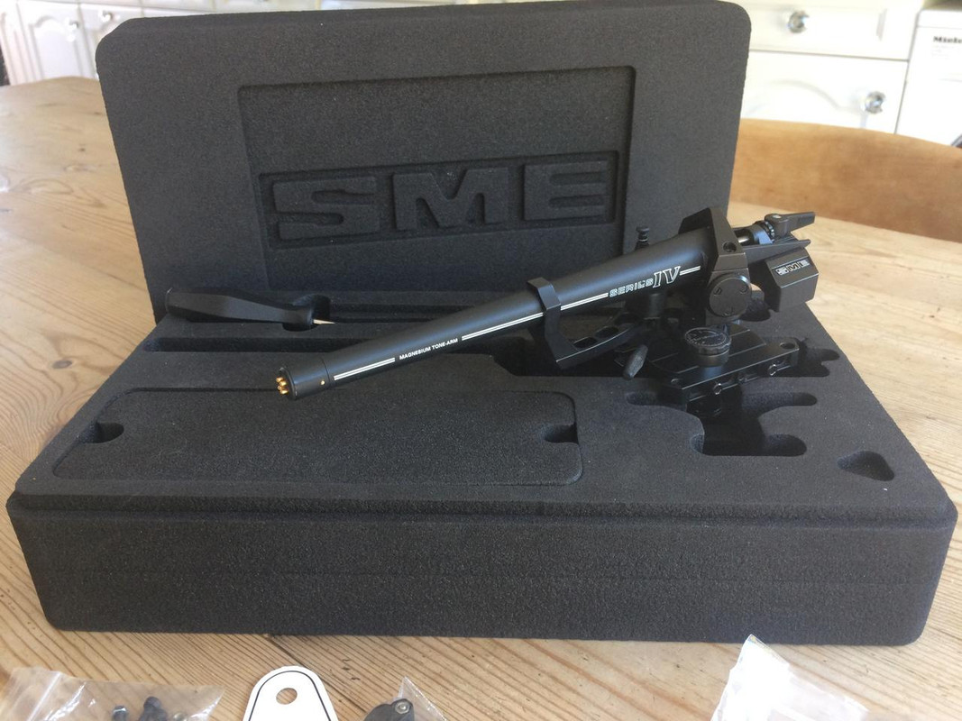FS: SME IV Black special with removable head shell