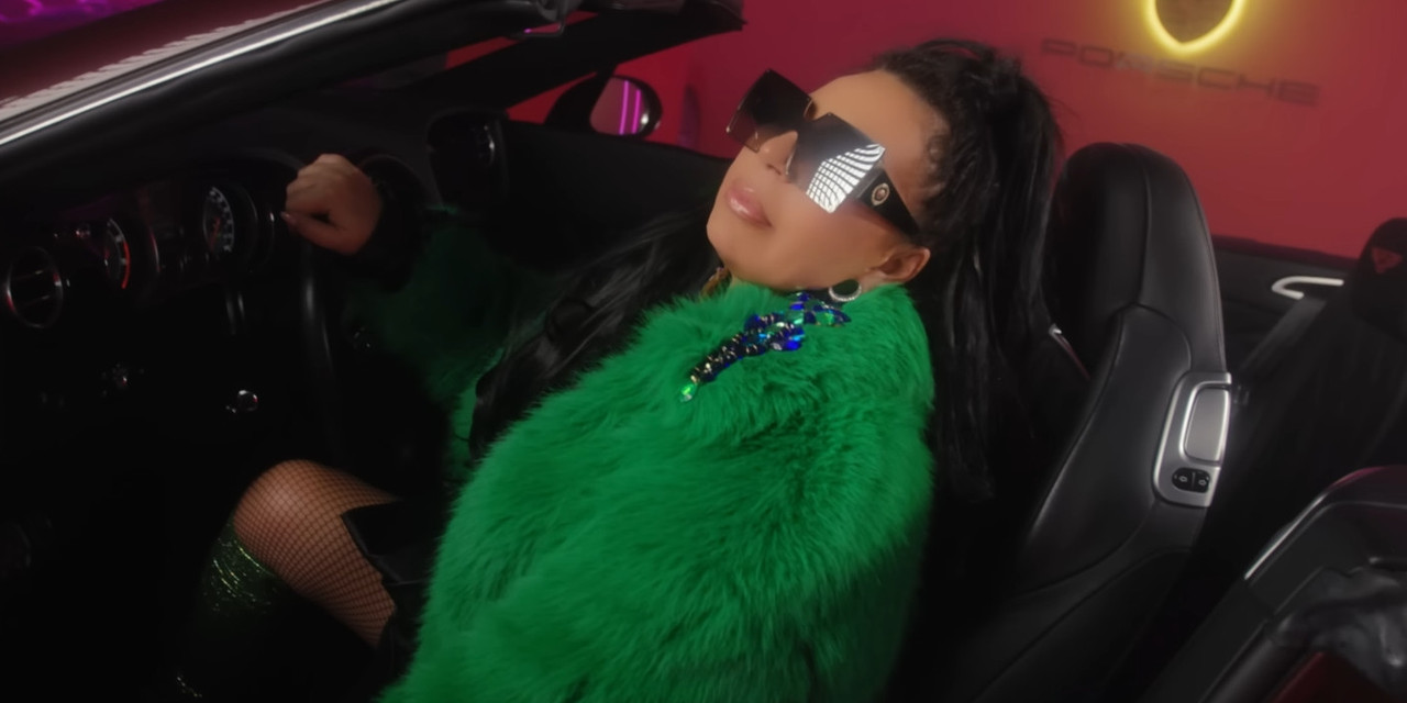 Stoja ljuta na punliku. Jedni kažu da nije dobra, a drugi da je hit 100 ...