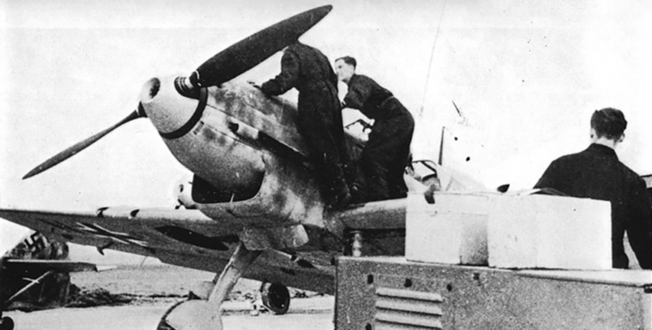 Messerschmitt Bf 109 D2 JFS1 engine check dispersal area Germany 01 ...