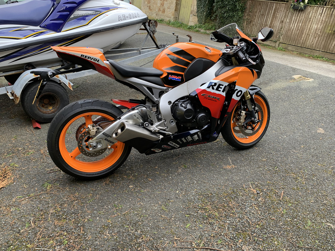 695 A4496 A2 B6 4 ECD 9 BD6 9 C146 E3 E17 DB — Postimages