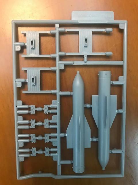 1/72 - B-52H Stratofortress by Modelcollect - B-52G released, B-52D ...