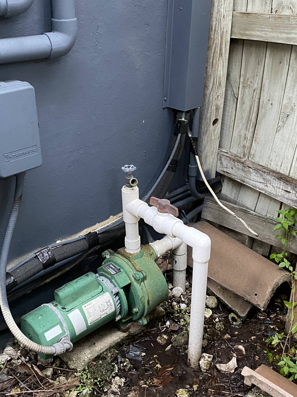 pump far — Postimages