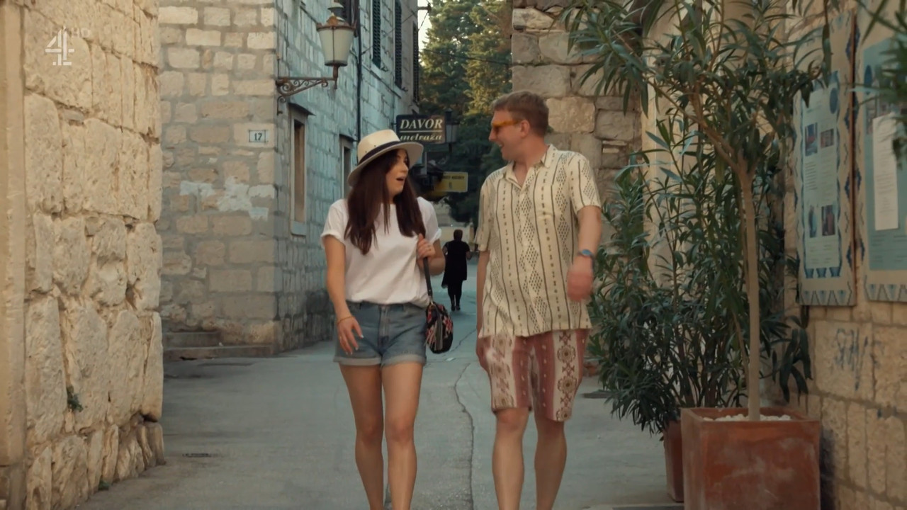 2022 04 11 21 30 Chan4 Travel Man 48 Hours In Split 10x2 mp4 snapshot 11 54 205 — Postimages