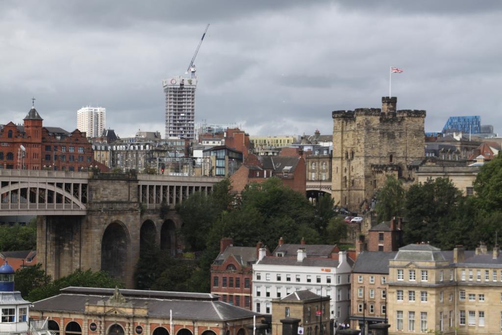 Hadrian's Tower, 27 Rutherford Street | Newcastle | 27fl | Completed ...