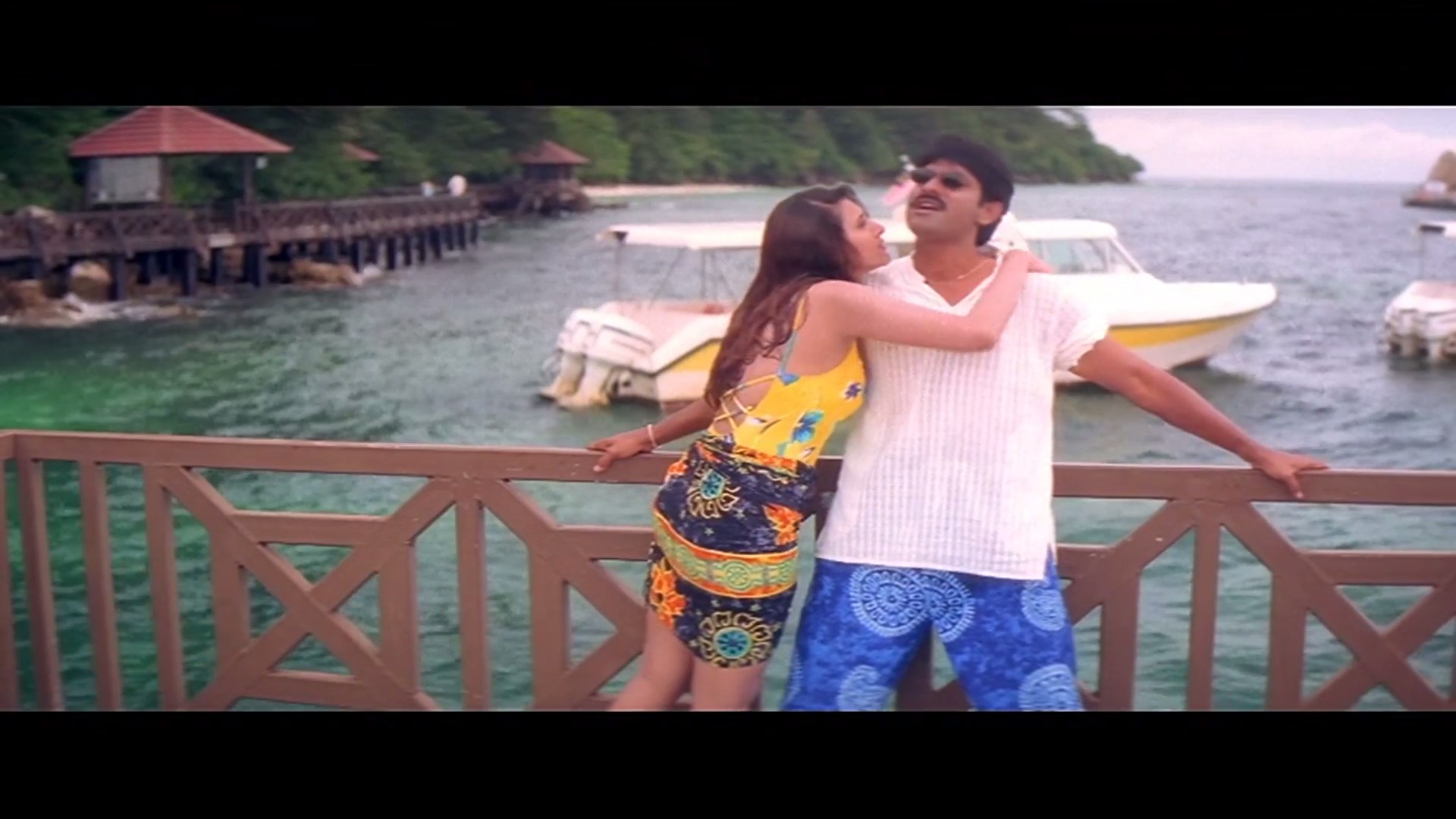 00 01 52 — Postimages