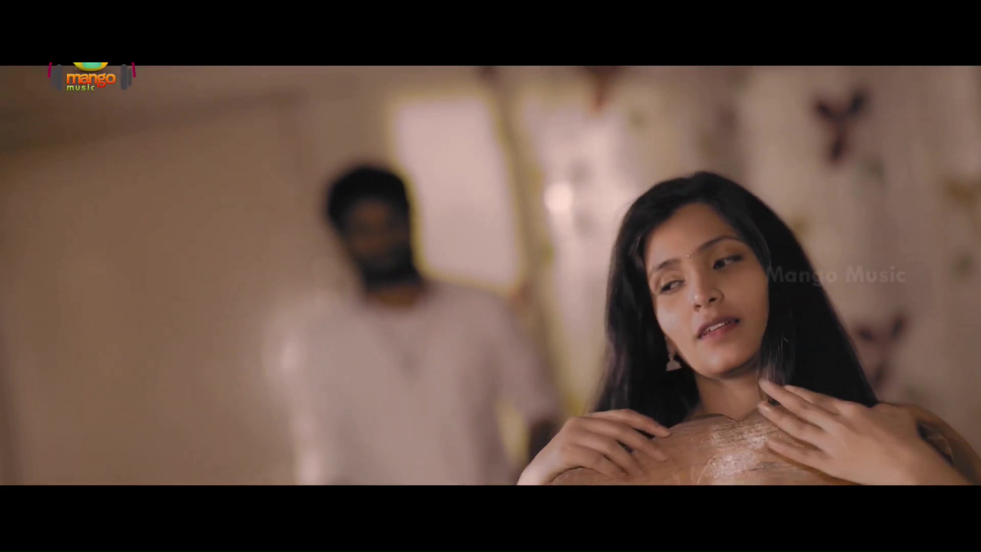 2f mp4 00028 — Postimages