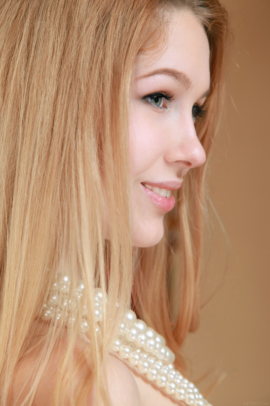 A (70) — Postimages