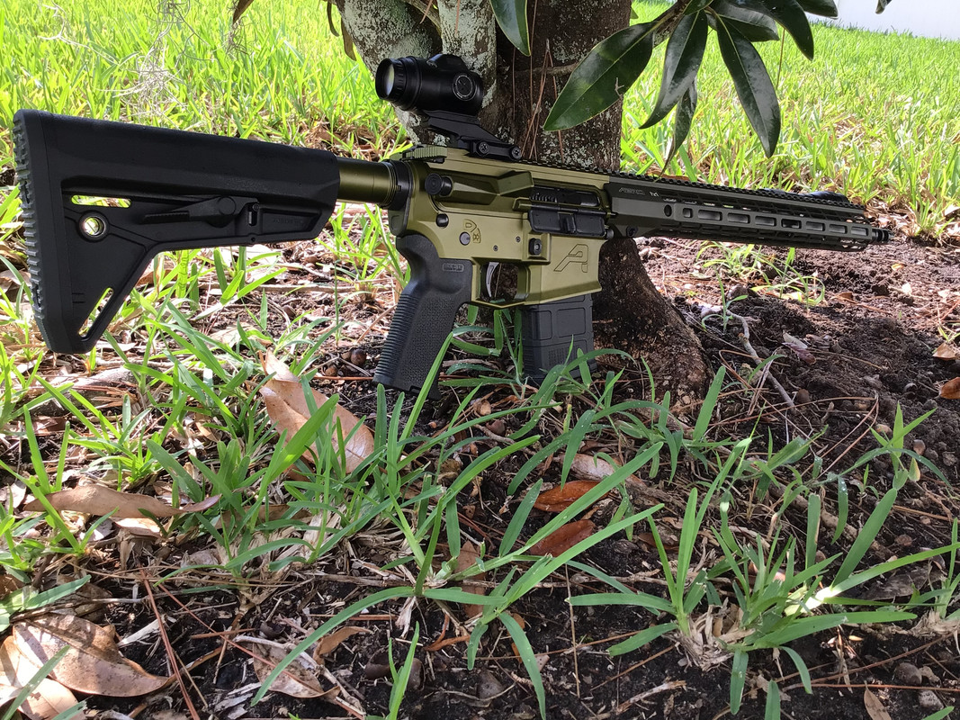Built me a green lightweight AR15 and it is a nice smooth shooter ...