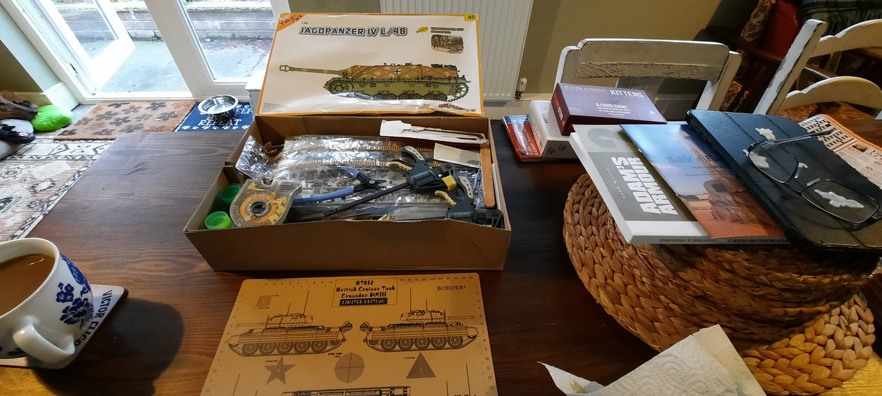 Cyber-hobby / Dragon Jagdpanzer IV, L48 (1/35) - Work in Progress ...