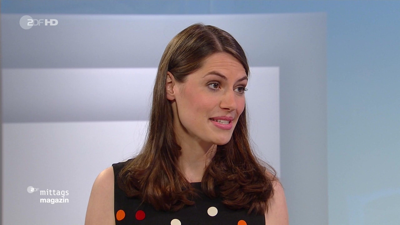 Christa Stipp ZDF Mi Ma Wetter 24 06 2019 pp 02 — Postimages