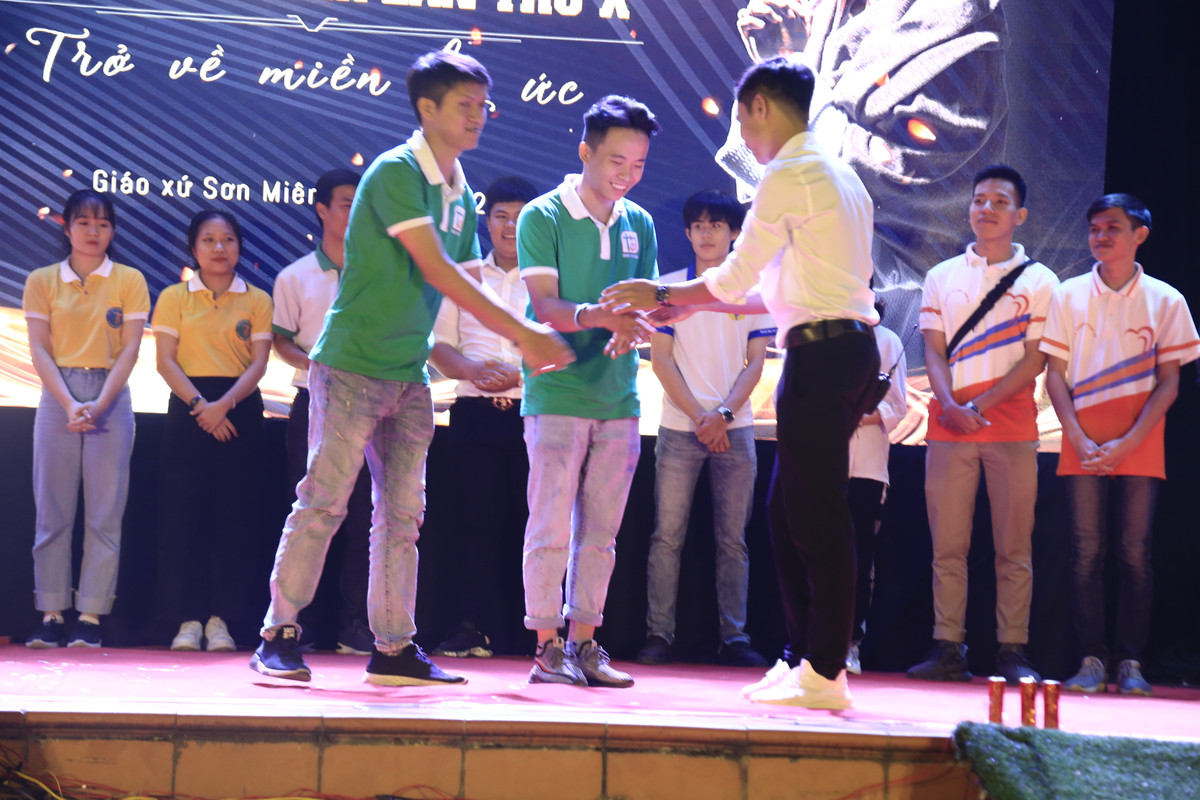 MG 0403 — Postimages