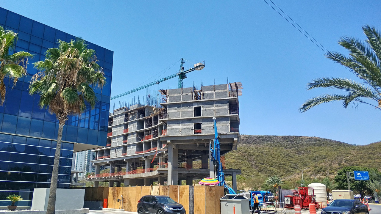 VALLE ORIENTE | Distrito Armida | 135m | E/C | Page 25 | SkyscraperCity ...