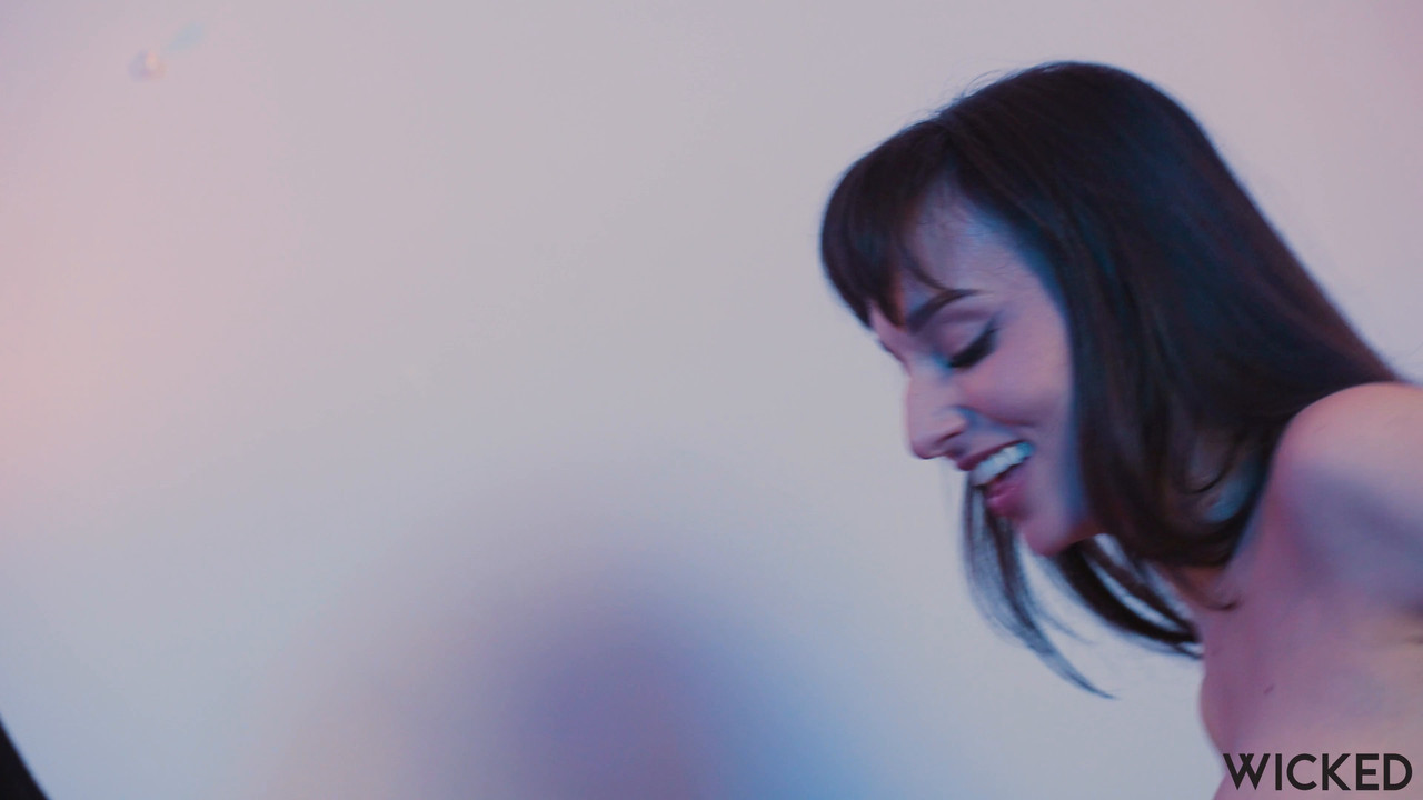 Emma Hix Lexi Luna Breadcrumbs Episode 4 WICKED 4 K mp4 0009 — Postimages