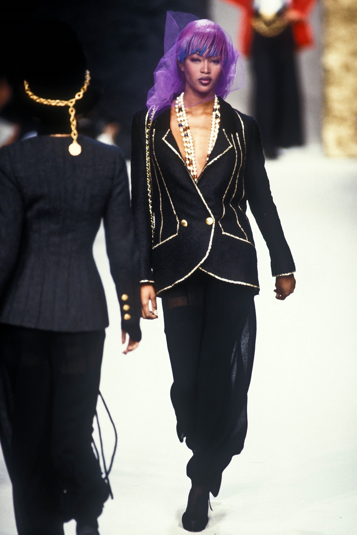 Fashion Classic: CHANEL Haute Couture Fall/Winter 1992 | Lipstick Alley