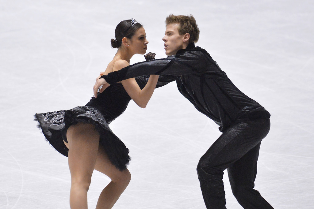 Elena Ilinykh ISU Grand Prix Figure Skating Xle E — Postimages