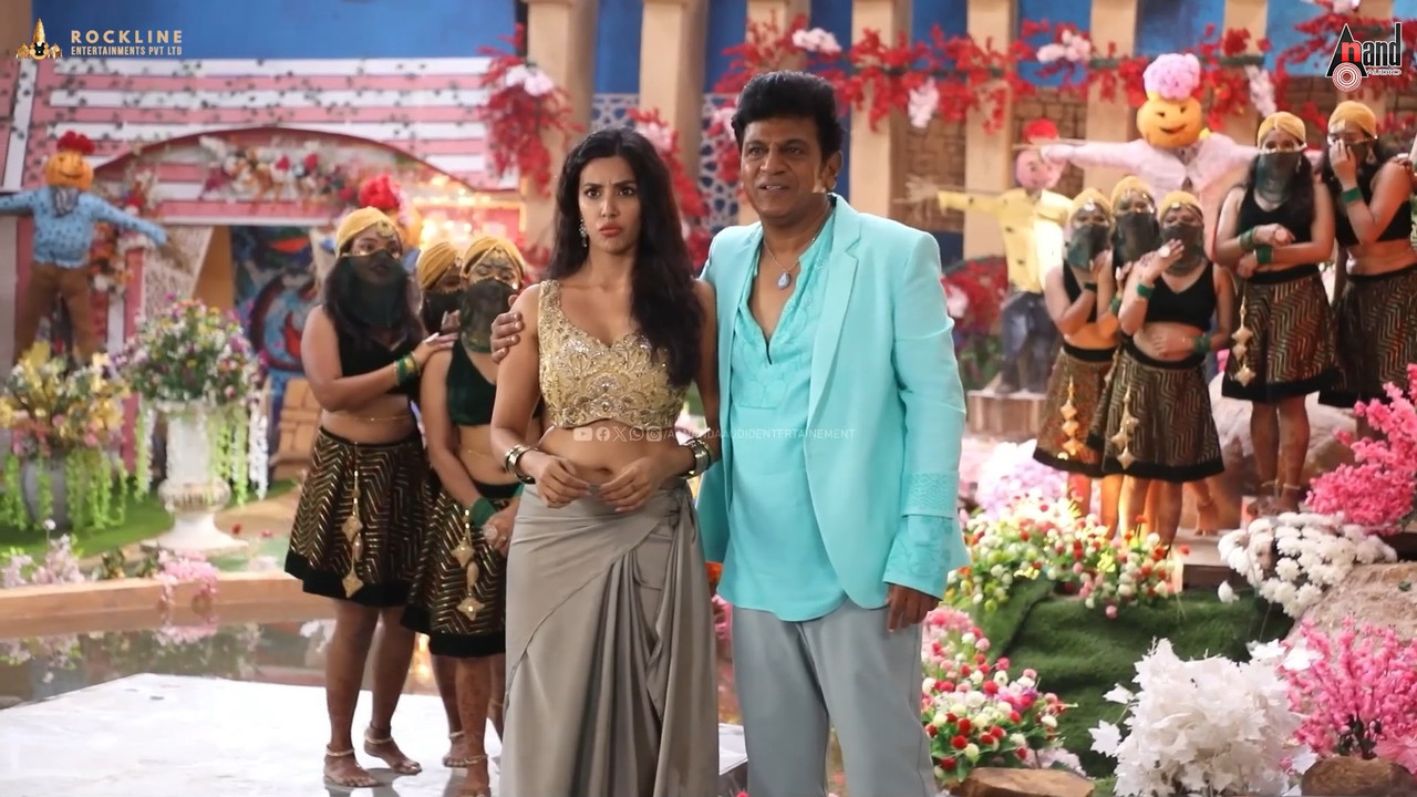 Priya Anand Sexy Big Deep Navel from Karataka Damanaka Song Making mp4 ...