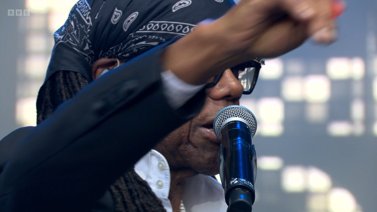 Nile Rodgers & Chic Glastonbury☛0016 — Postimages