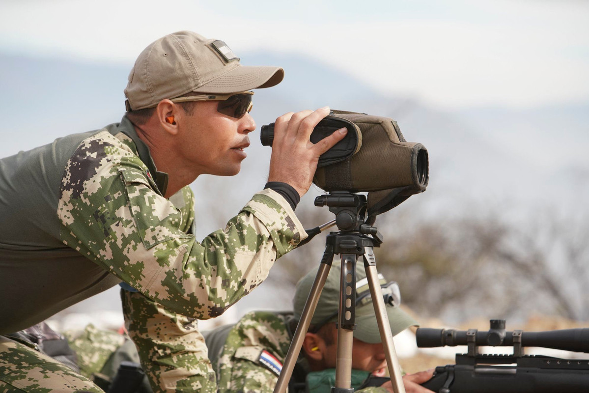 Fuerzas Comando Chile Sniper Event A059 — Postimages