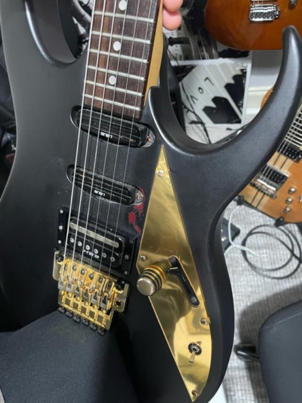 Ibanez Reb Beach 'Voyager' Refinish Project Completed - Guitar ...