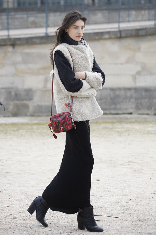 Paris Fashion Week Street Style Fall 2012 CAC8 MAG — Postimages