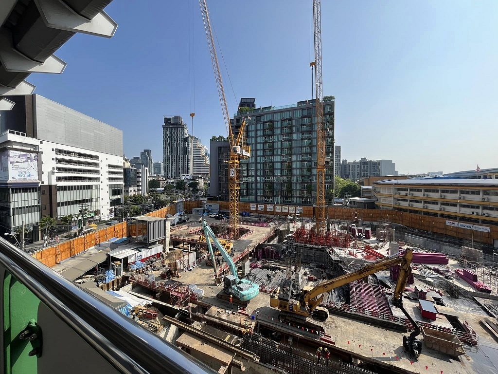 APAC Tower Ekkamai Corner | 26 Storey | Ekkamai | SkyscraperCity Forum