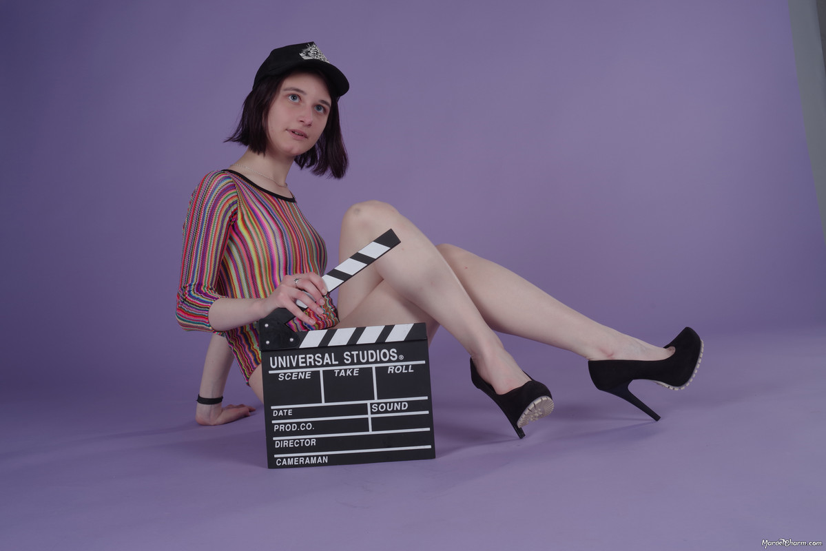 Marvel Charm Viola Lenas Friend 053 — Postimages