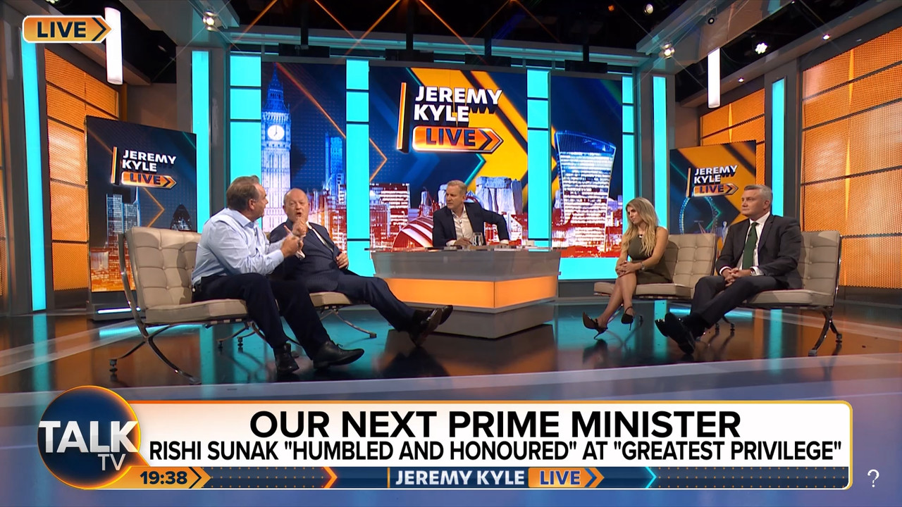 10 24 19 00 01 Jeremy Kyle Live S29170000 E144029644 Featuring t ts snapshot 40 11 118 — Postimages