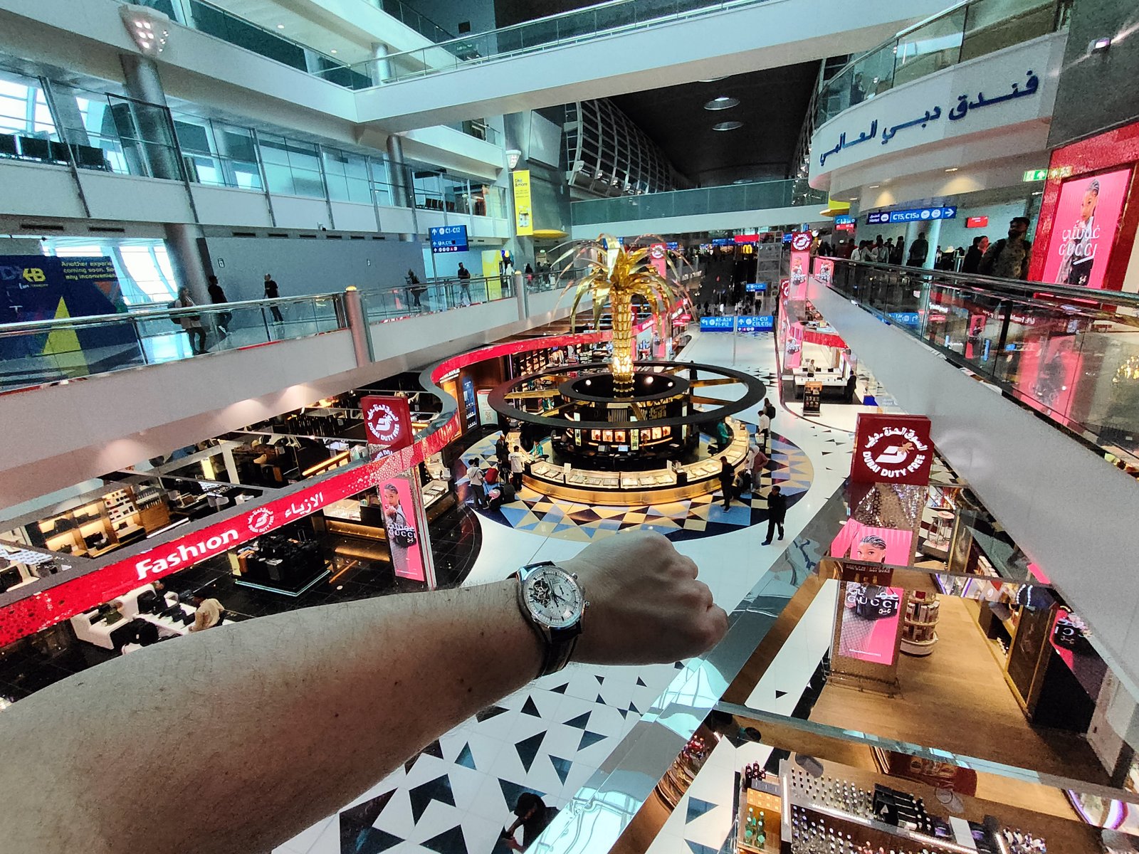 DXB dep — Postimages