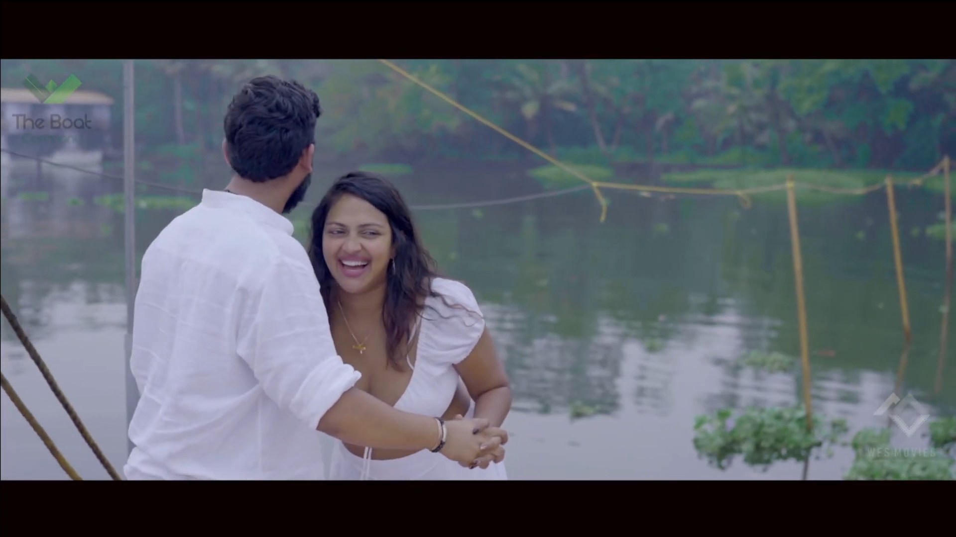 Amala Paul Sexy Big Hanging Breast and Smooch in White Bra mp4 snapshot 00 28 186 — Postimages