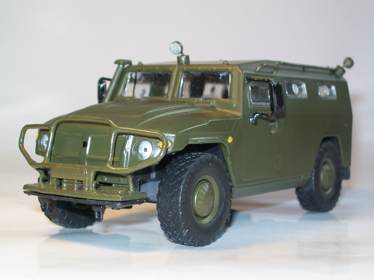 100 8453 (2) — Postimages