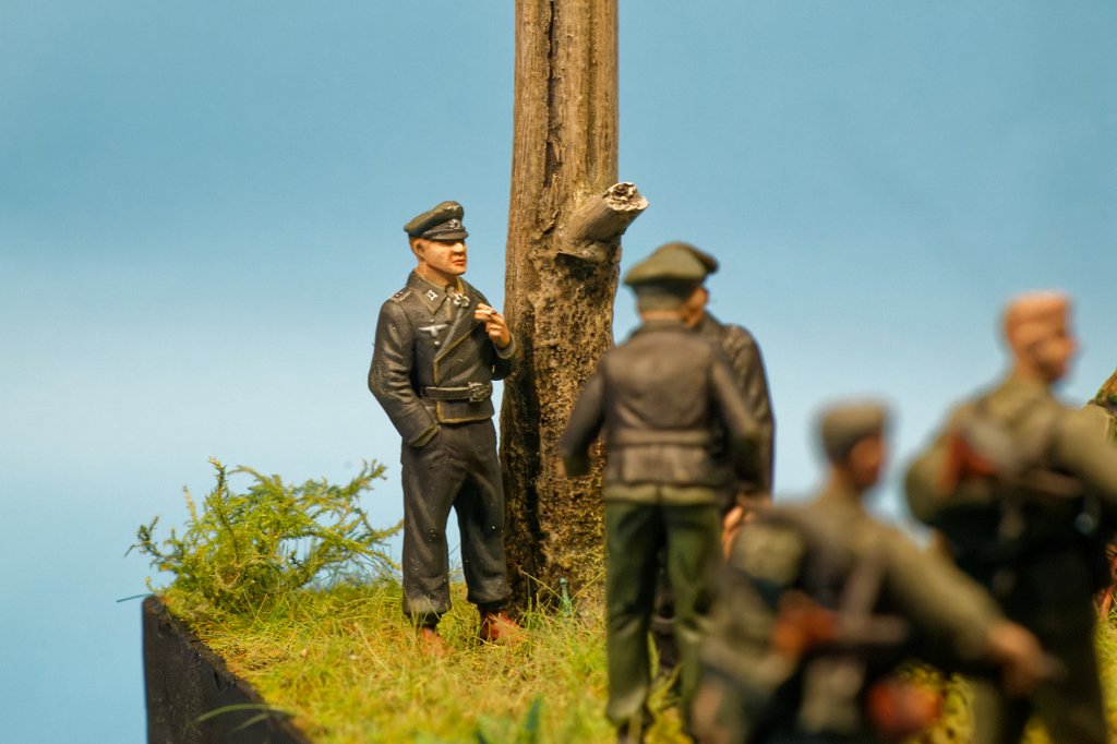 *1/35 - "FAITES UNE PAUSE, PRENEZ UN GOULASH" - TAMIYA/DRAGON/HELLER ...