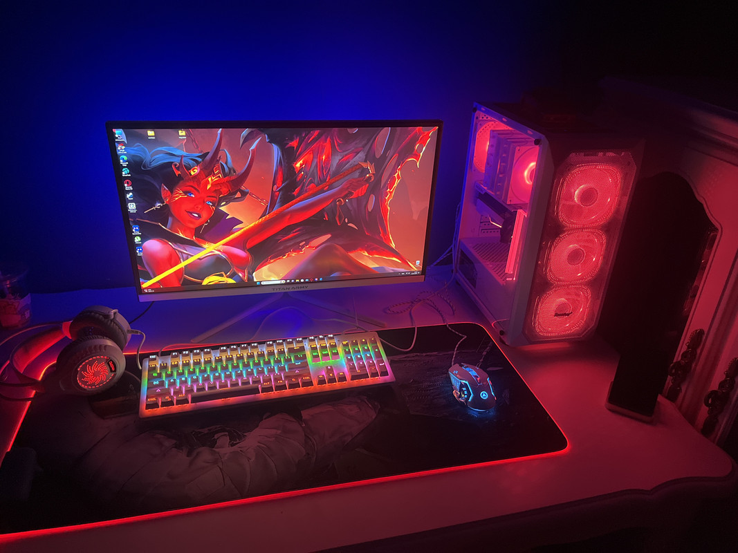 IMG 4704 — Postimages