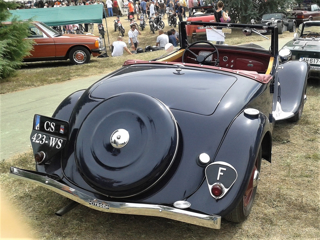 Cab 11 BL 39 bleu foncé rec 176 CS WS 3 — Postimages