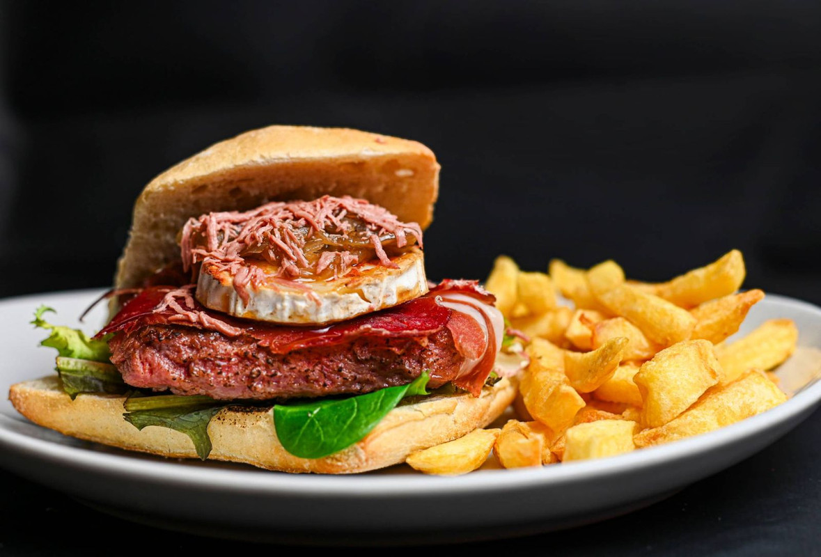 Don Jamón - CC Vallereal delivery in Santander | Order Online with Glovo