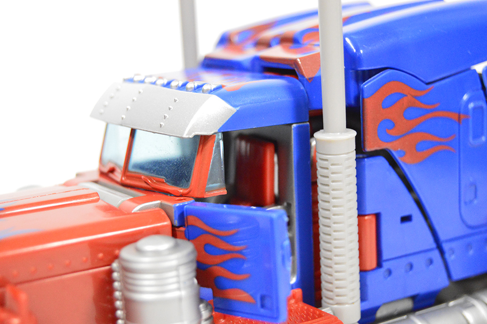 Retro Review! Movie voyager "Robo-Vision" Optimus Prime | TFW2005 - The ...