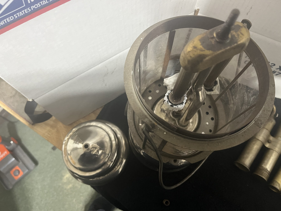 AA4 D6116 795 A 4 B08 905 B FE73736 B9899 — Postimages