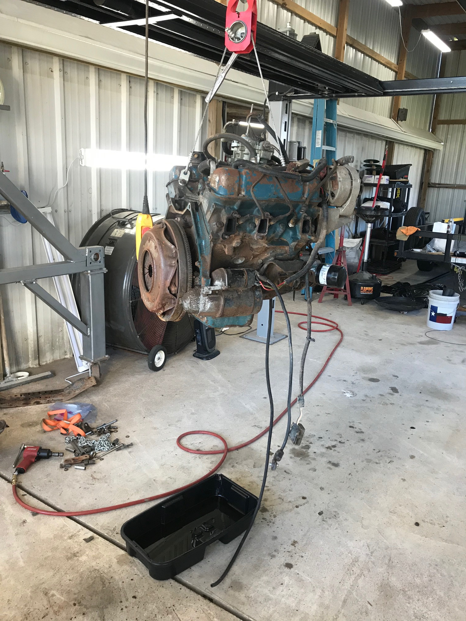 68 jeep engine — Postimages