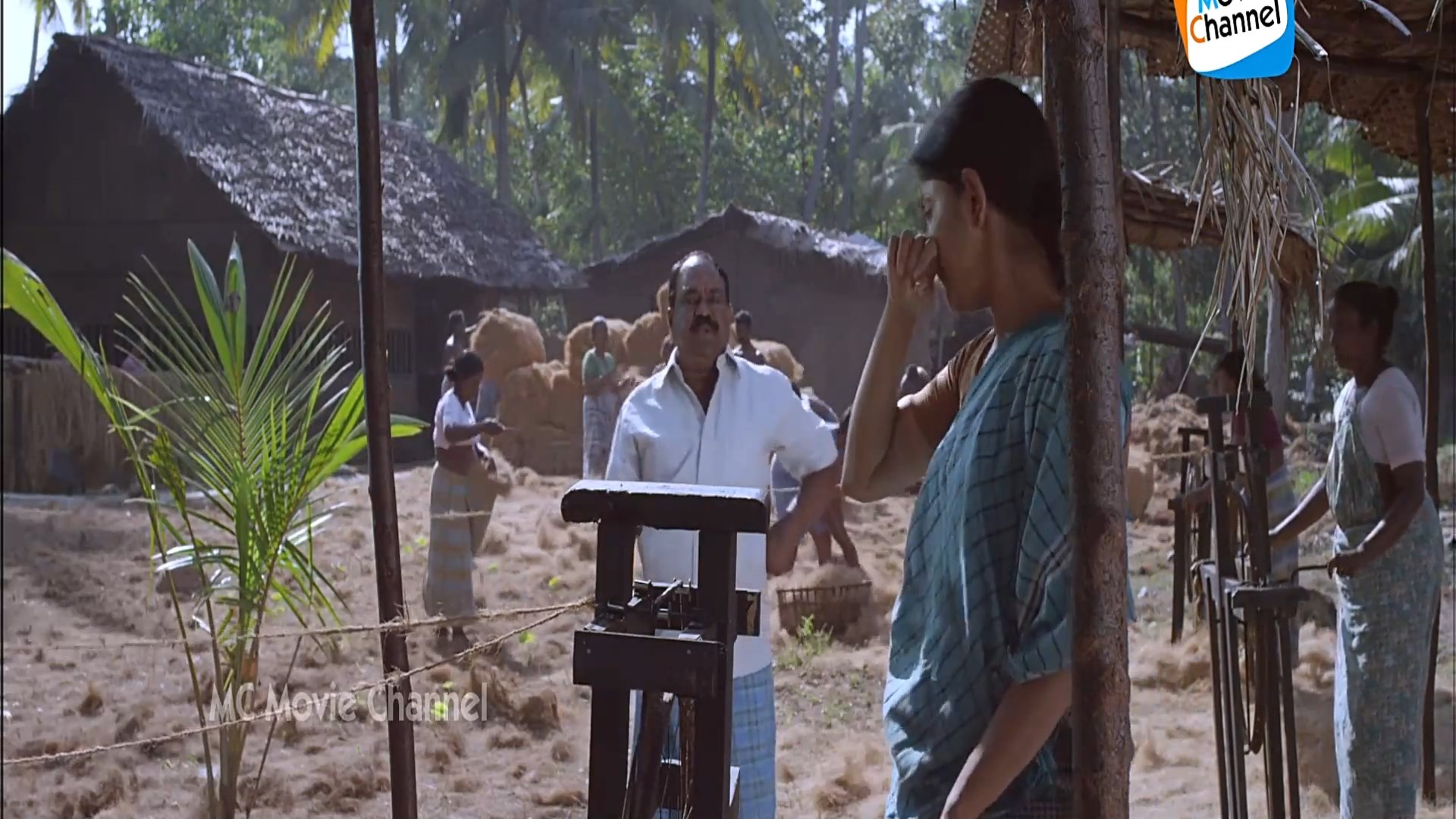 Lakshmi priya,meera jasmine hot scenes ithinappuram mkv snapshot 05 35 ...