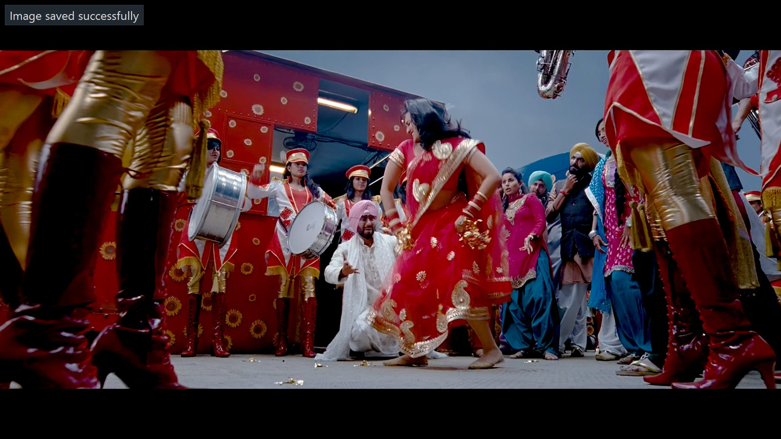 Sonakshi SInha Hot Rani Raja 4k Son Of Sardar mp4 snapshot 01 27 018 ...