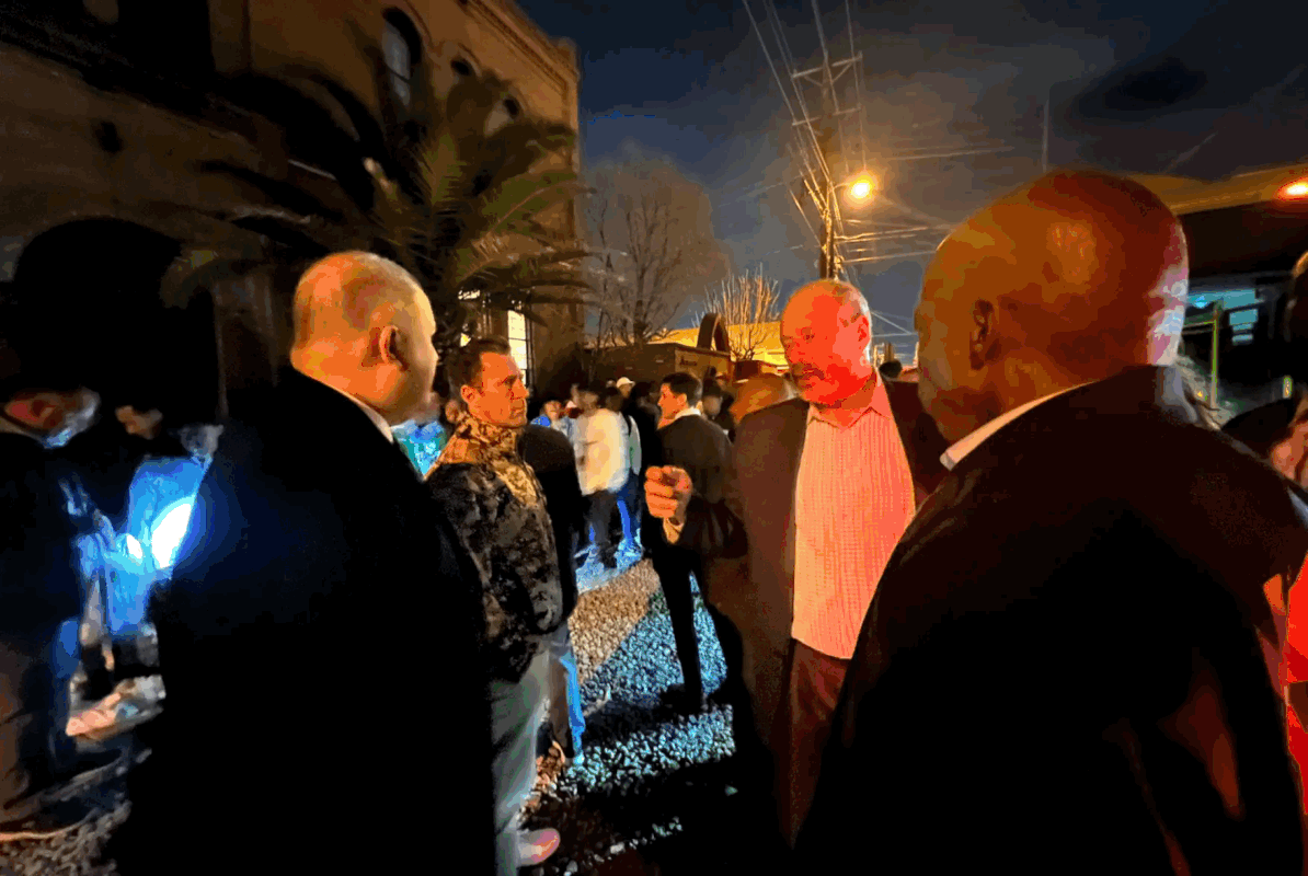 Mayor Eric Adams gets firsthand look at border crisis during El Paso ...