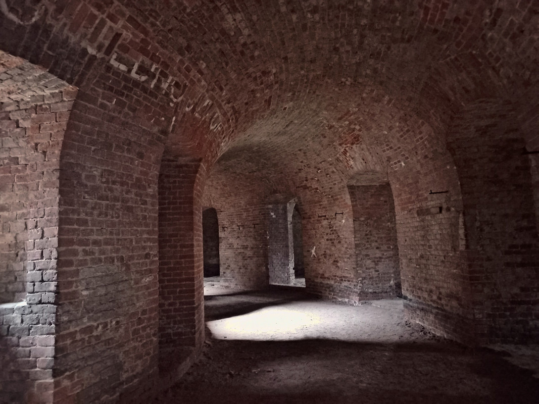 Fort 31 33 — Postimages