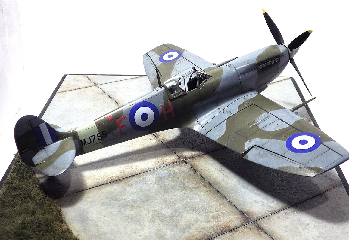 ICM Spitfire MK IX 1/48, The Restored Greek Spitfire - Ready for ...
