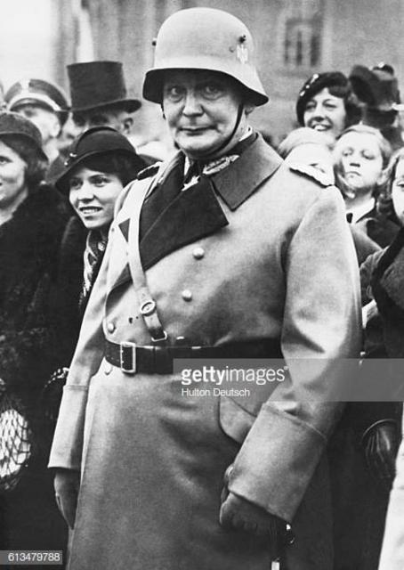 Hermann Wilhelm Göring ¡extravaganza! - Foro Segunda Guerra Mundial