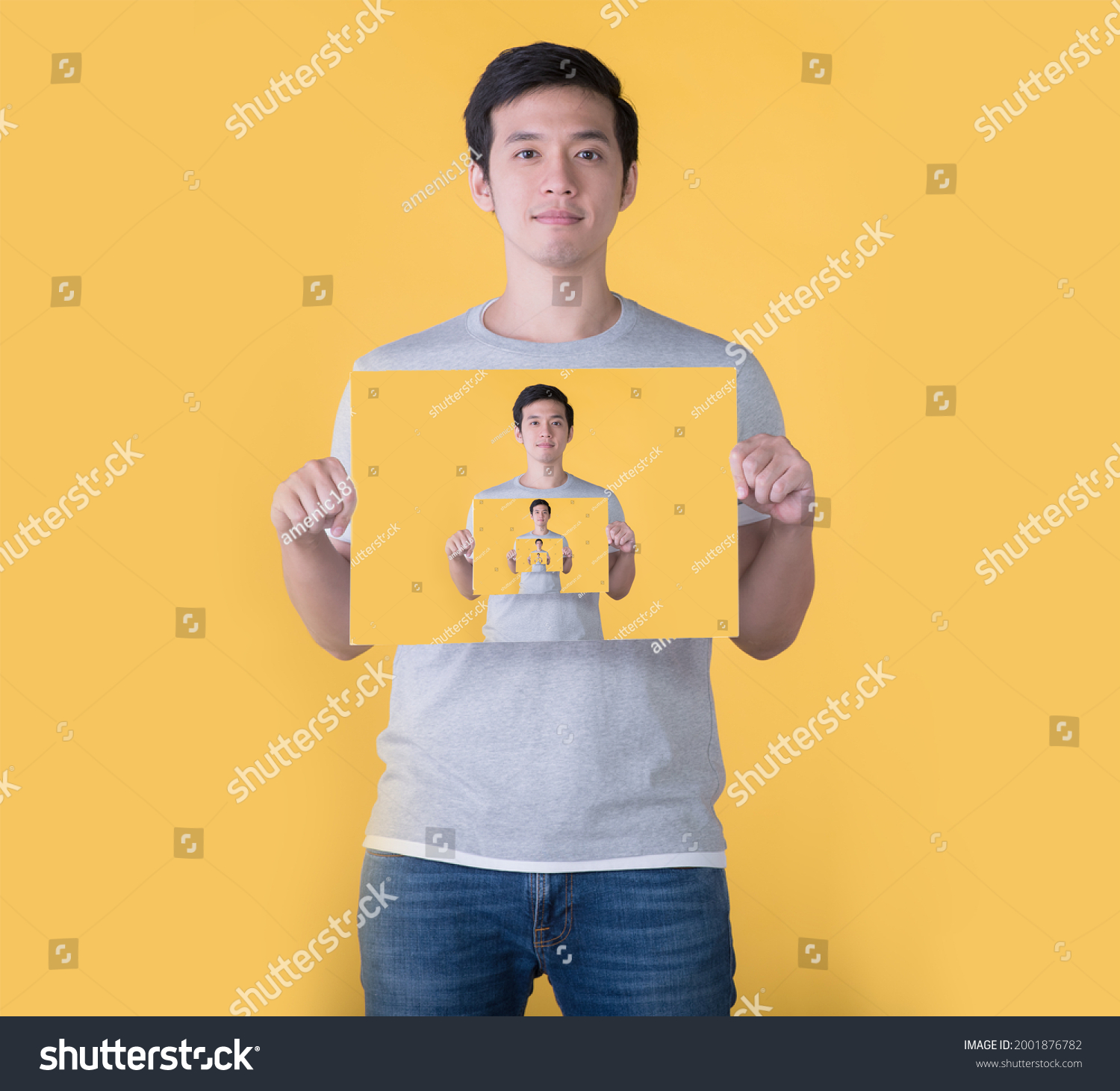 How? I am newbie, is it pure Photoshop? : r/photoshop