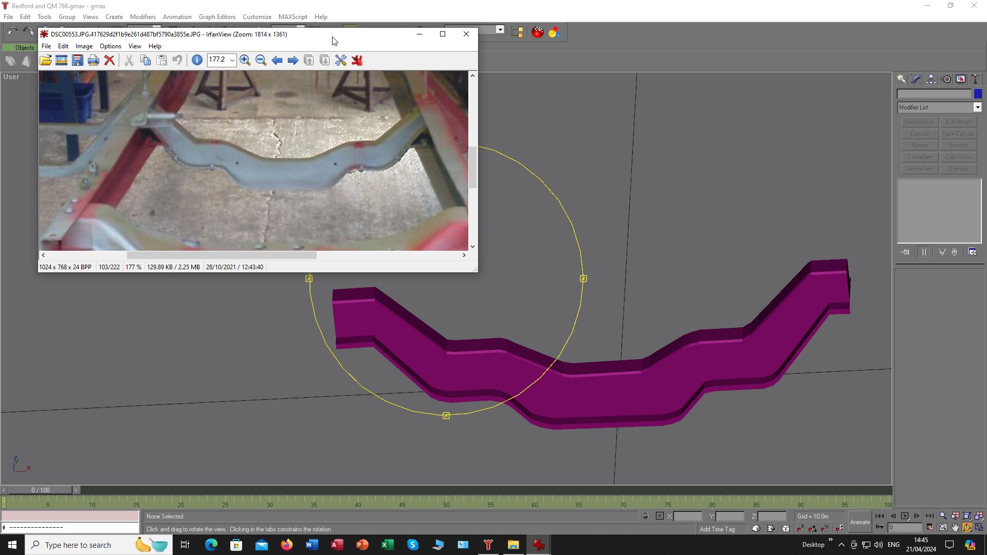 Bedford and QM 257 — Postimages