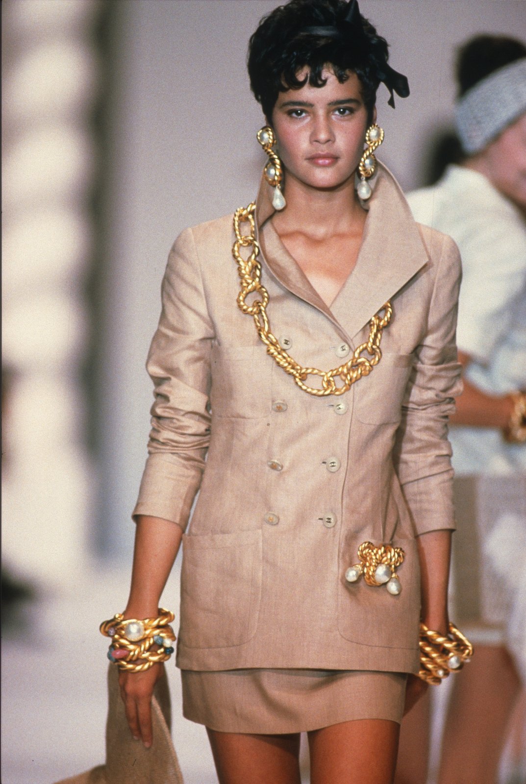 Fashion Classic: CHANEL Spring/Summer 1990 | Lipstick Alley